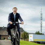 E-bike sales are booming: they exceed those of electric cars, study ...